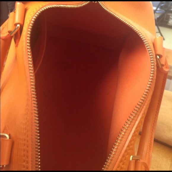 Louis Vuitton | Bags | Louis Vuitton Epi Leather Speedy 35 | Poshmark